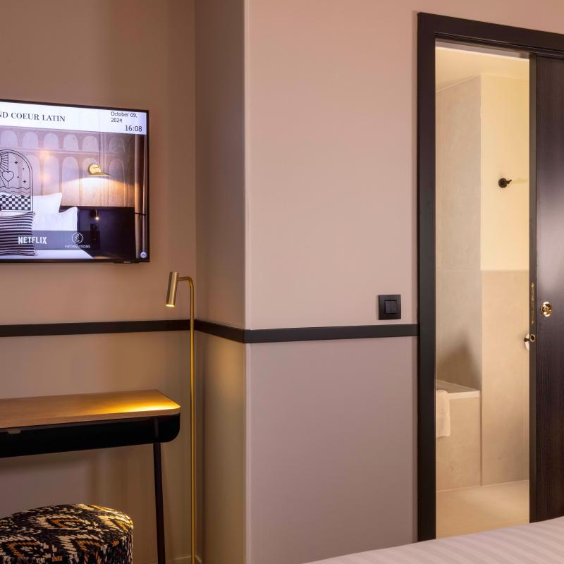 Grand Coeur Latin - 4-star Hotel - Rooms & Suites